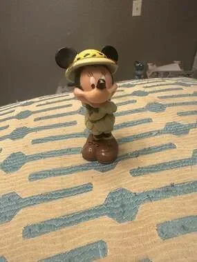 Disney | Toys | Vintage Disney Minnie Mouse Safari Explorer Pvc Figure ...
